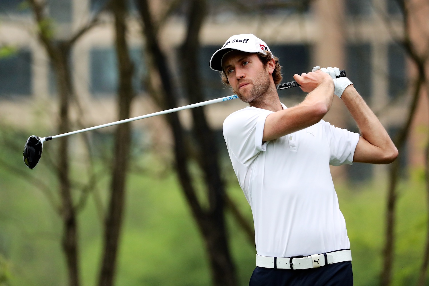 England’s Harrold Three Clear of China’s Chen in Chongqing